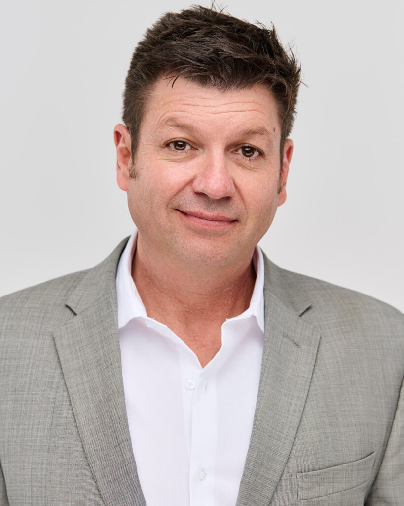 Dealing with Common Lawn Pests: Identification & Treatment | Gilles ...